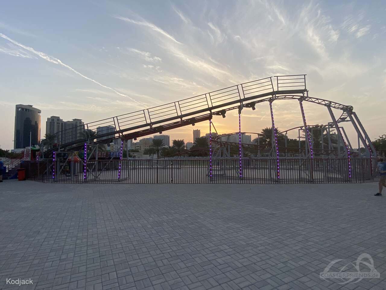 Rashidiya Park im Parkcheckpoint für Freizeitparks und Achterbahnen