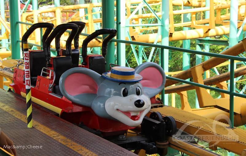 Crazy Mouse im Parkcheckpoint für Freizeitparks und Achterbahnen