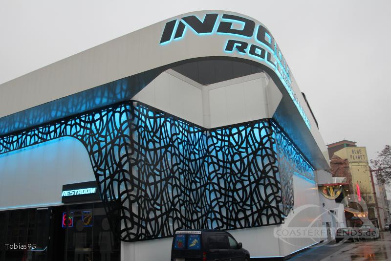 Insider - Indoor Rollercoaster im Parkcheckpoint für Freizeitparks und ...