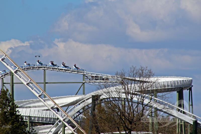 Bobbahn im Parkcheckpoint für Freizeitparks und Achterbahnen
