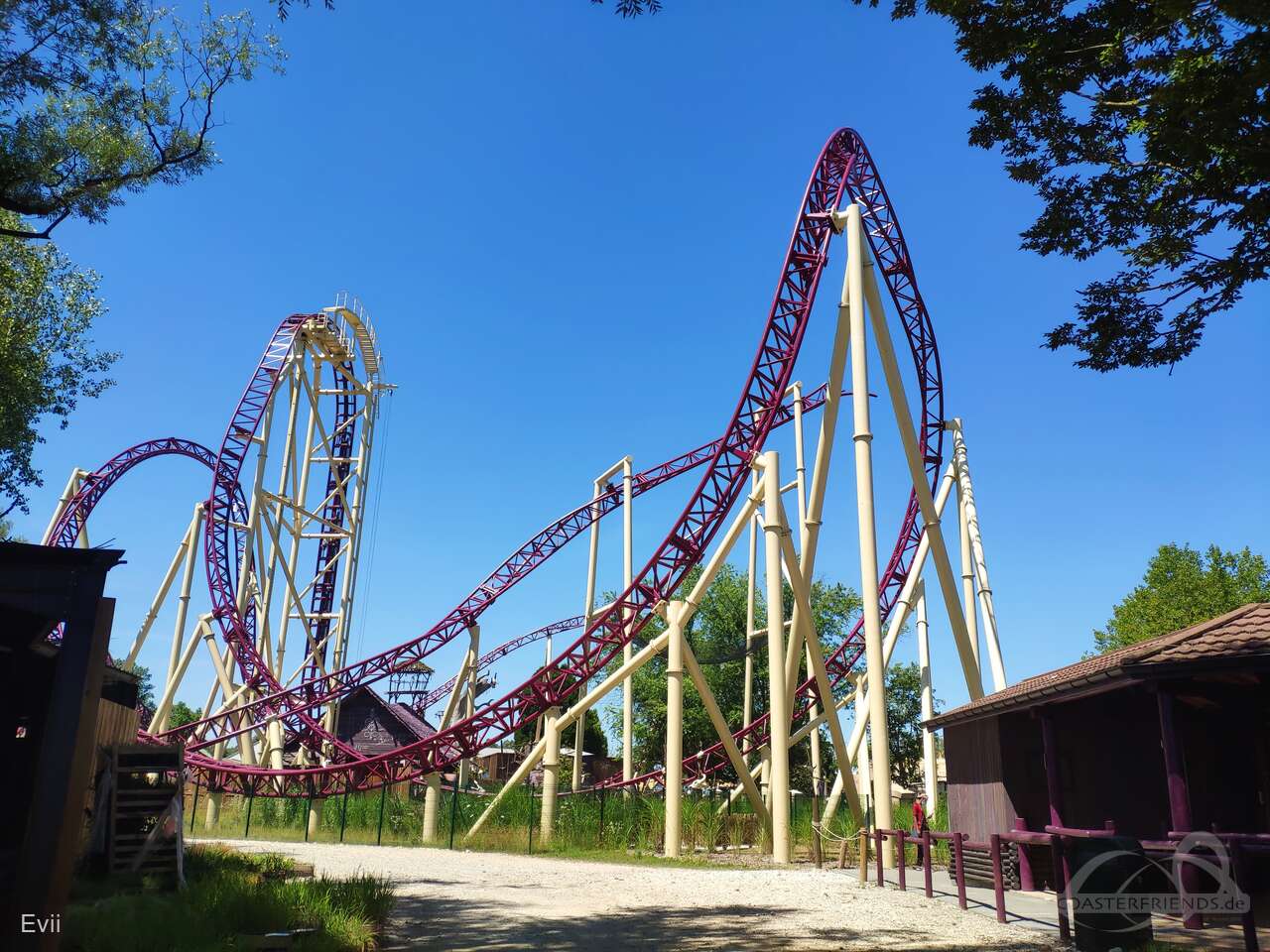 Walibi Rhône-Alpes im Parkcheckpoint für Freizeitparks und Achterbahnen