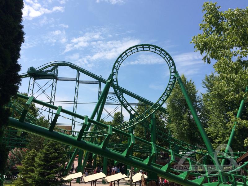 Shaman (Magic Mountain) im Parkcheckpoint für Freizeitparks und ...