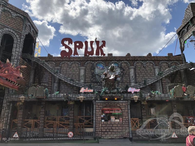 Spuk im Parkcheckpoint für Freizeitparks und Achterbahnen