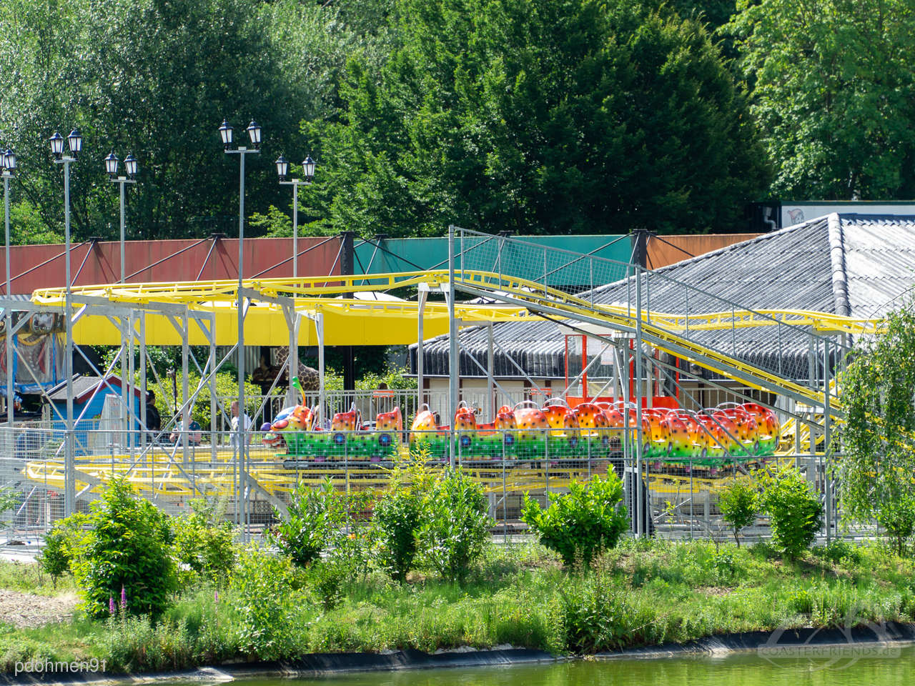 Krummel im Parkcheckpoint für Freizeitparks und Achterbahnen