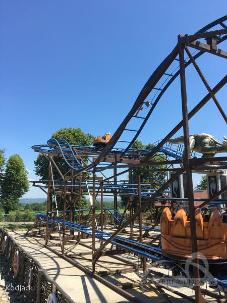 Viking Roller Coaster im Parkcheckpoint für Freizeitparks und Achterbahnen
