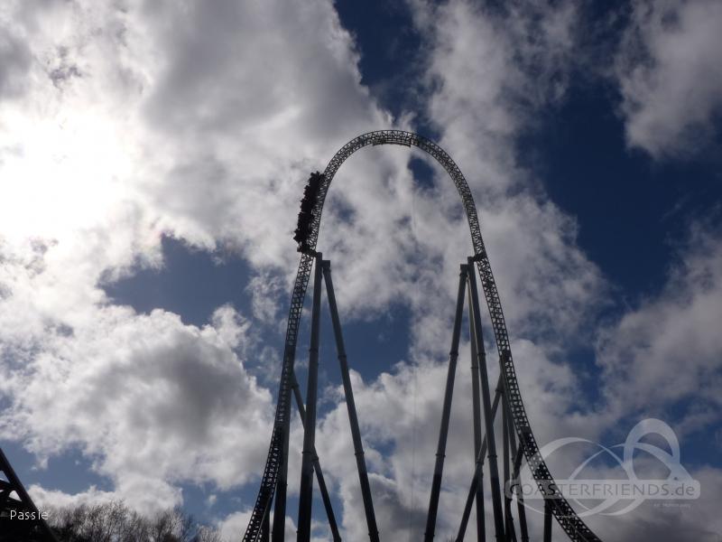 Stealth im Parkcheckpoint für Freizeitparks und Achterbahnen