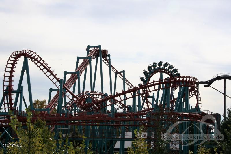 Riddler Revenge im Parkcheckpoint für Freizeitparks und Achterbahnen