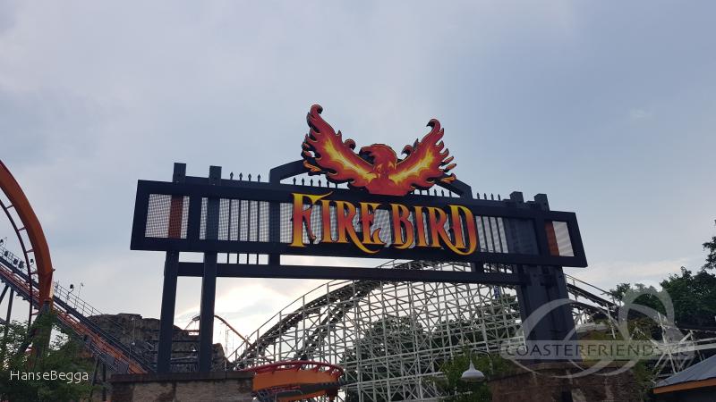 Firebird im Parkcheckpoint für Freizeitparks und Achterbahnen