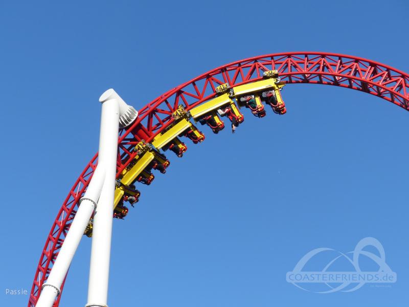 Storm Runner im Parkcheckpoint für Freizeitparks und Achterbahnen