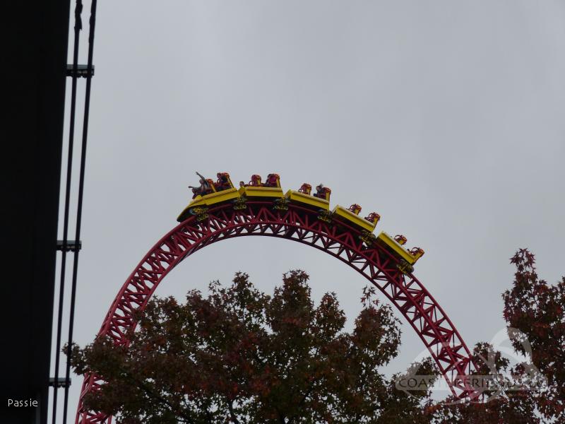Storm Runner im Parkcheckpoint für Freizeitparks und Achterbahnen